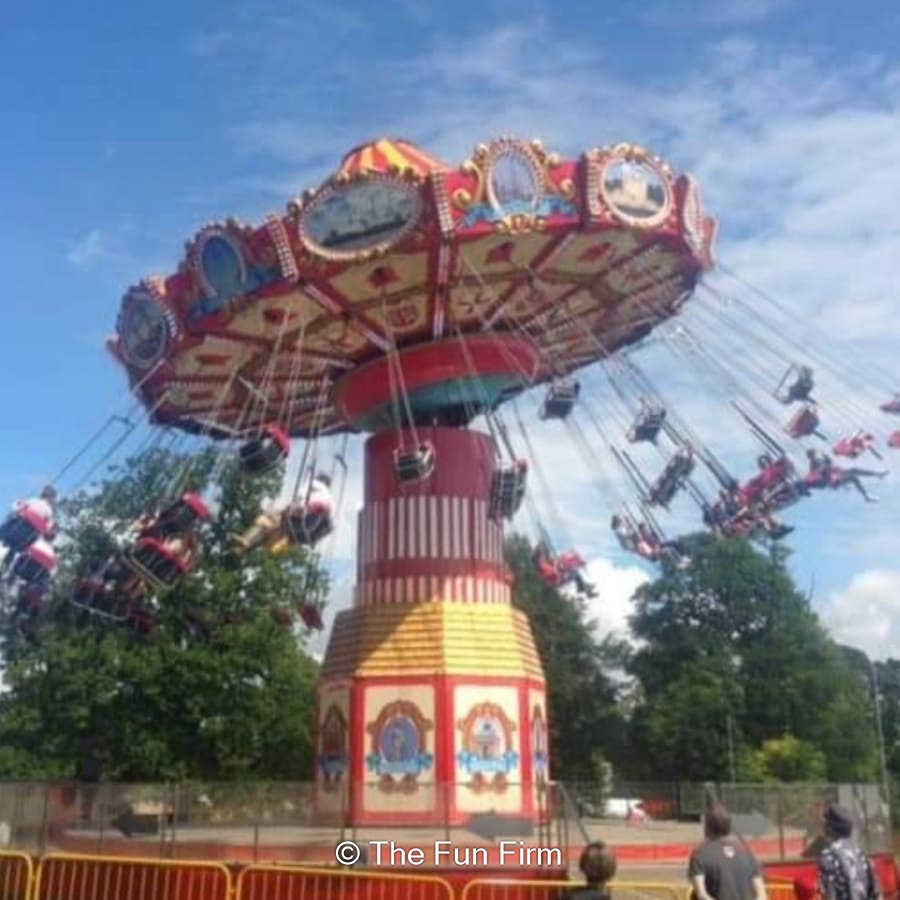 Traditional Fairground Ride Hire - Traditional Fun Fair Hire | Bungee ...